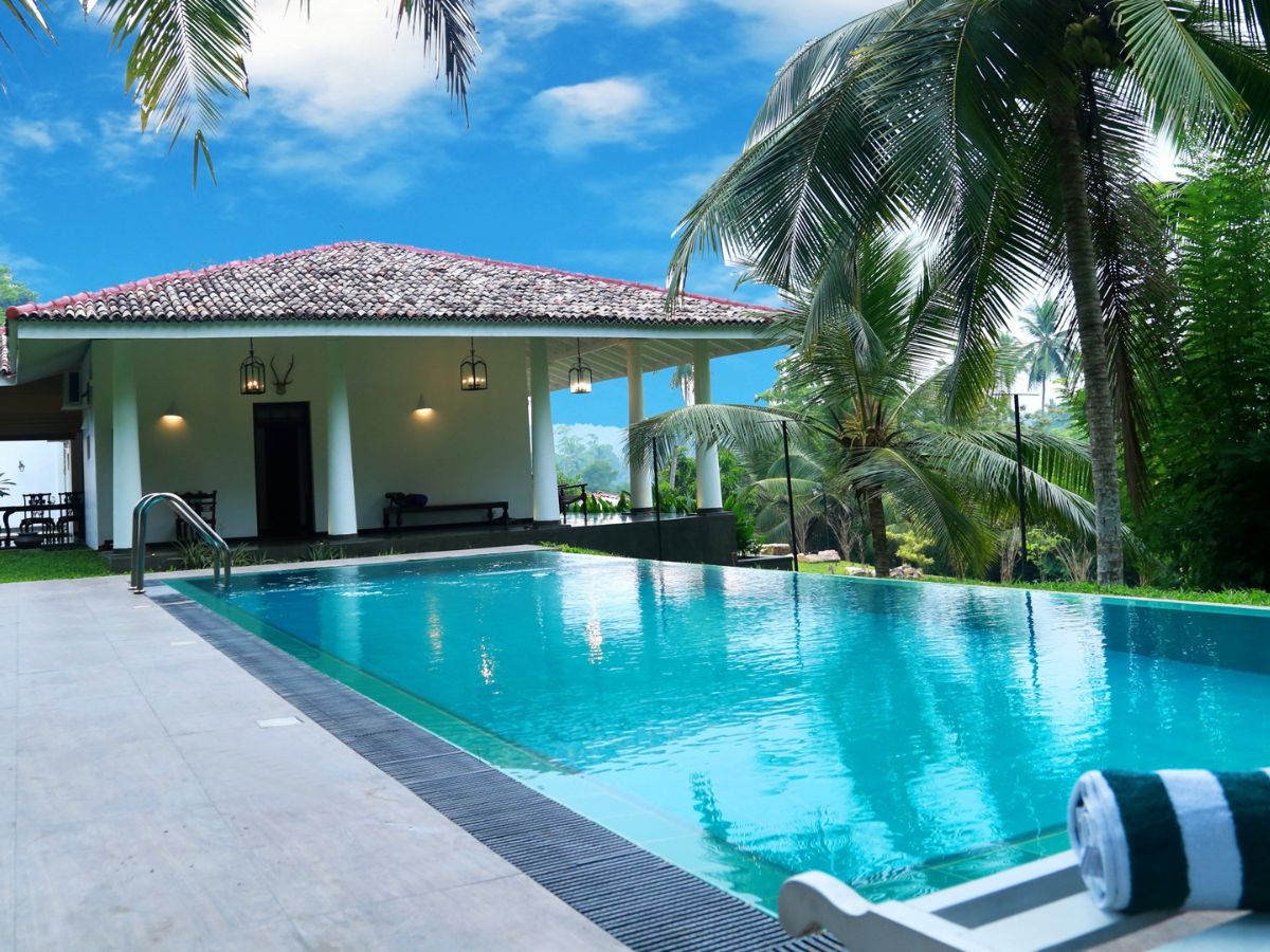 Los mejores juegos y actividades para disfrutar en la piscina